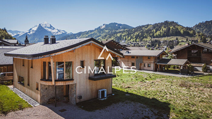 Maison 6 pièces à Montriond, à vendre