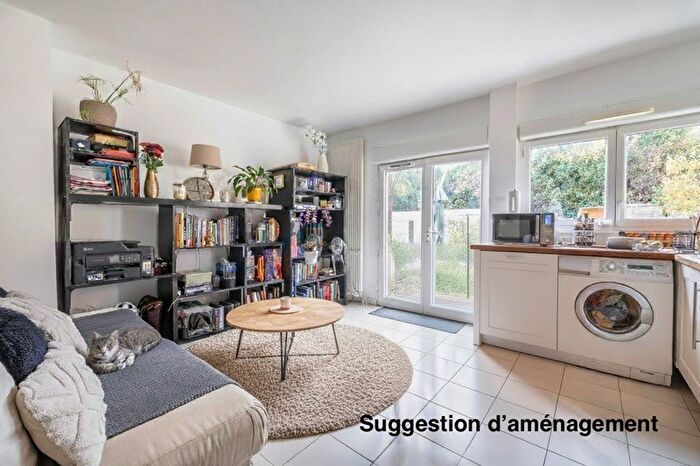 Appartement à vendre - Villejuif, Haute-Buyères, Esselières - 2 pièces - 1 chambre