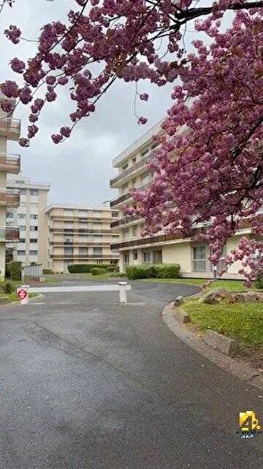 Appartement à louer - Compiègne - 4 pièces - 3 chambres