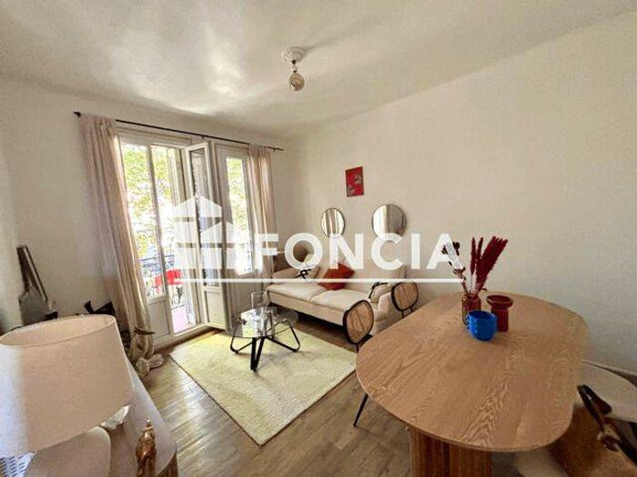 Appartement 3 pièces à Mourillon-Sud, Toulon, à louer