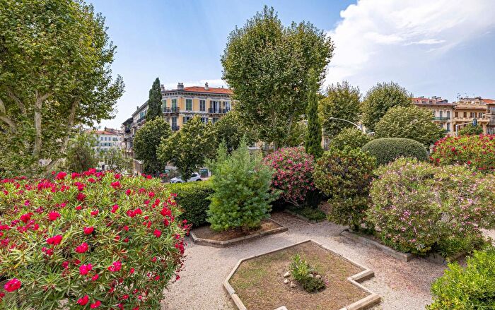 Maison 3 pièces à Nice, Cimiez, à vendre