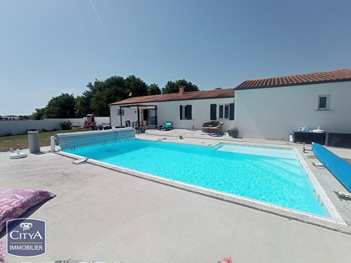 Maison 7 pièces à vendre - Ardillières