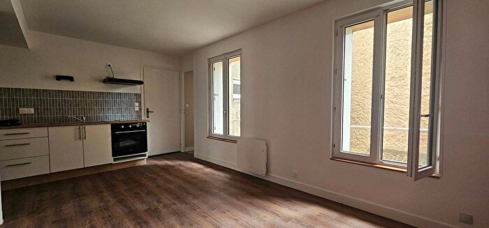 Appartement 3 pièces à louer à Centre Ancien-Fertevault, Thouars