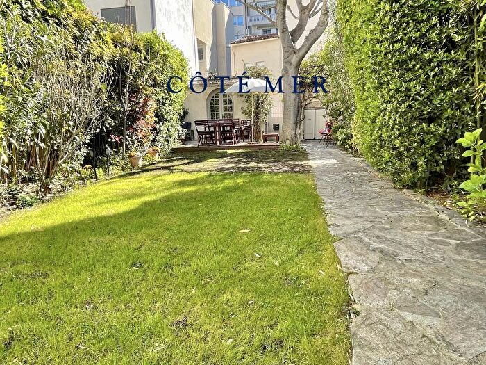 Maison à vendre - Marseille e , Saint-Giniez - 4 pièces - 3 chambres