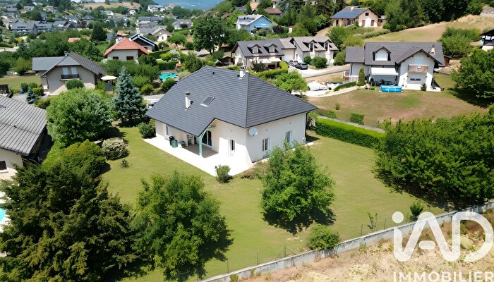 Maison à vendre - Saint-Jeoire-Prieuré - 5 pièces - 4 chambres