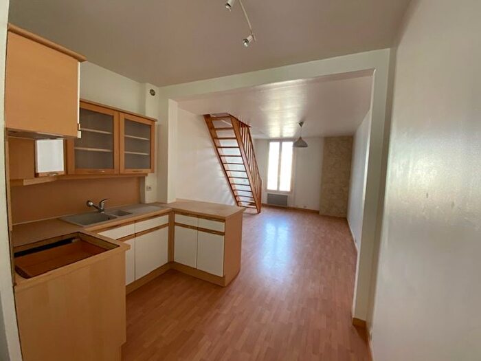 Appartement à louer - Savigny-sur-Orge, Plateau - 2 pièces - 1 chambre