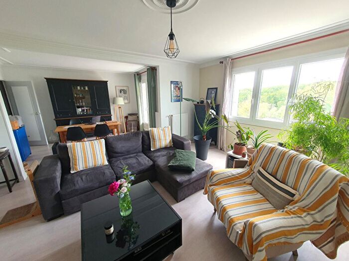 Bourges, Val d'Auron, Hameau de Gionne, Mazières, Pijolins : Appartement 3 pièces à vendre