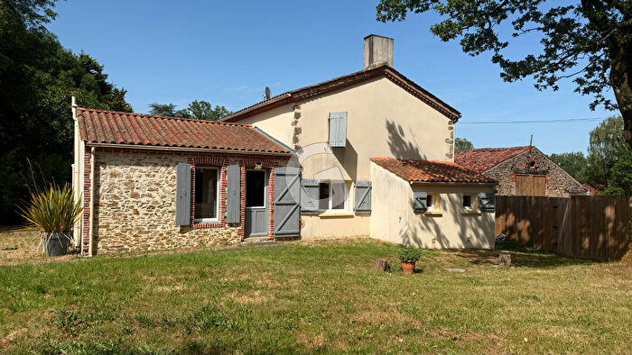 Maison 6 pièces à Poiroux, à vendre