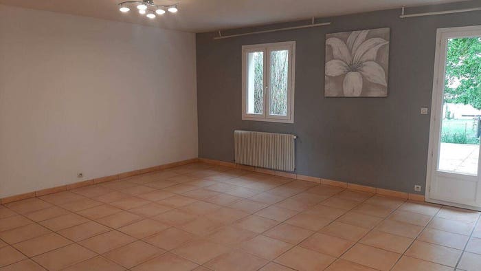 Maison 4 pièces à Sud Est, Le Taillan-Médoc, à louer
