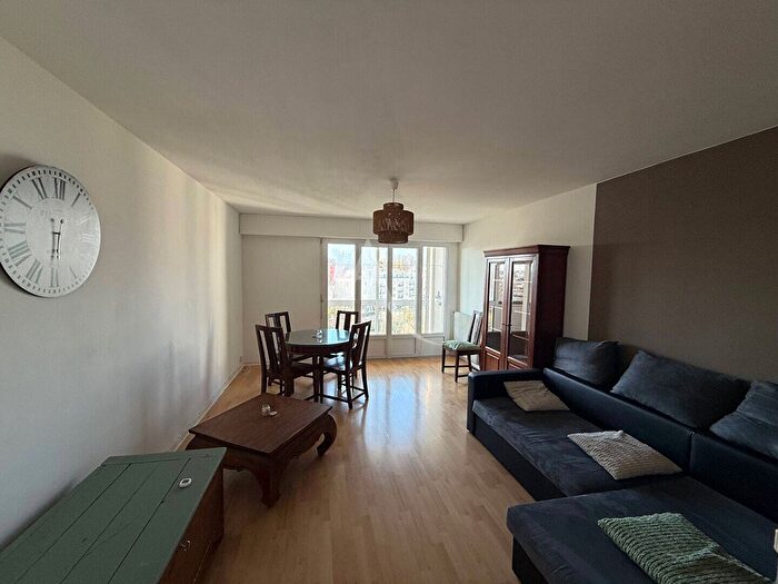 Appartement à louer - Liberté, La Roche-sur-Yon - 3 pièces - 2 chambres