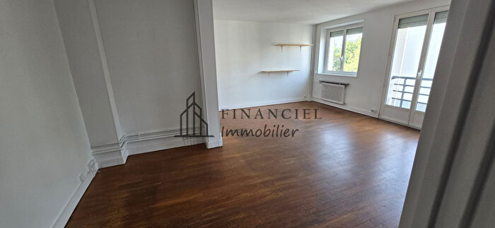 Issy-les-Moulineaux, Centre-ville, Corentin Celton, Les Varennes - Appartement 4 pièces à louer
