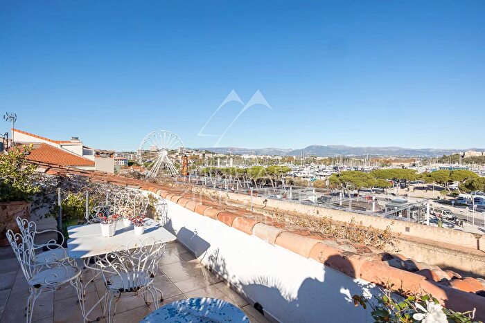 Appartement à vendre - Antibes, Coeur de ville - 3 pièces - 2 chambres