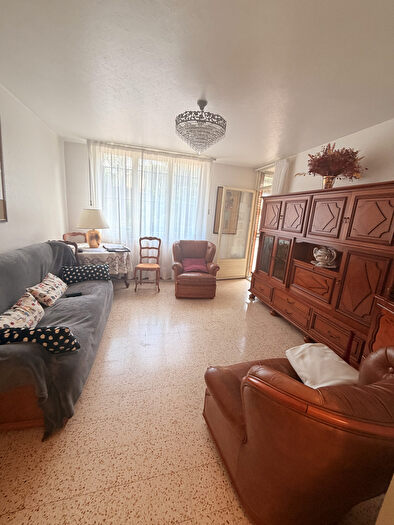 Appartement 3 pièces à Nîmes, Poètes, à vendre