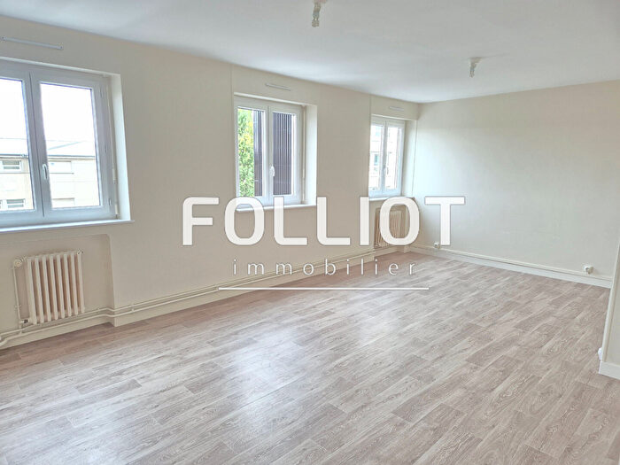 Appartement 4 pièces à louer à Saint-Lô, Nord