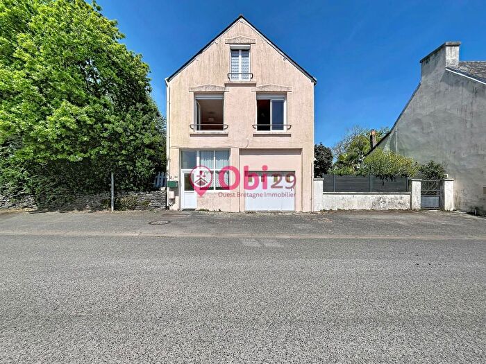 Maison à vendre - Spézet - 5 pièces - 2 chambres