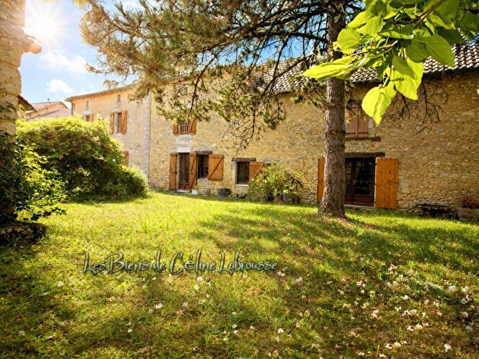 Maison 6 pièces à vendre - Négrondes