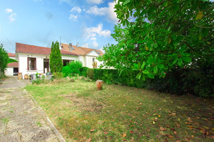 Maison à vendre - Nanterre, Mont Valérien - 3 pièces - 2 chambres