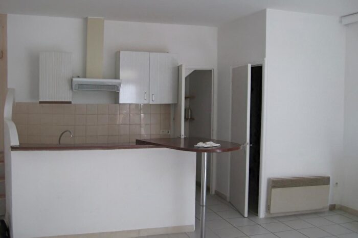 Appartement à louer - Grane - 1 pièce