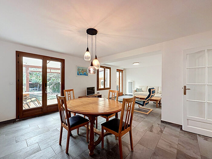 Guyancourt, Les Garennes : Maison 6 pièces à vendre