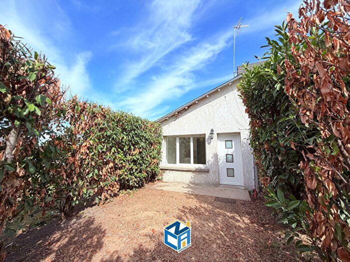 Monts : Maison 2 pièces à vendre