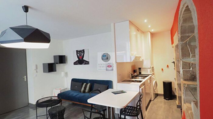Appartement 1 pièce à Valence, à louer
