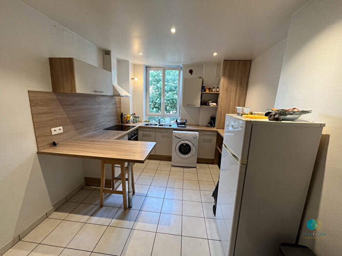 Appartement 4 pièces à Strasbourg, Gare, à louer