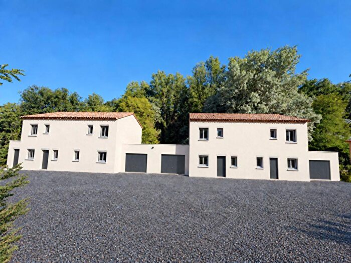 Maison 4 pièces à Lavernose-Lacasse, à vendre