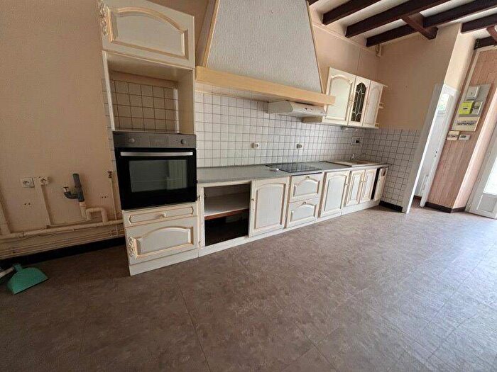 Maison 3 pièces à louer à Sud, Saint-Jean-d'Angély
