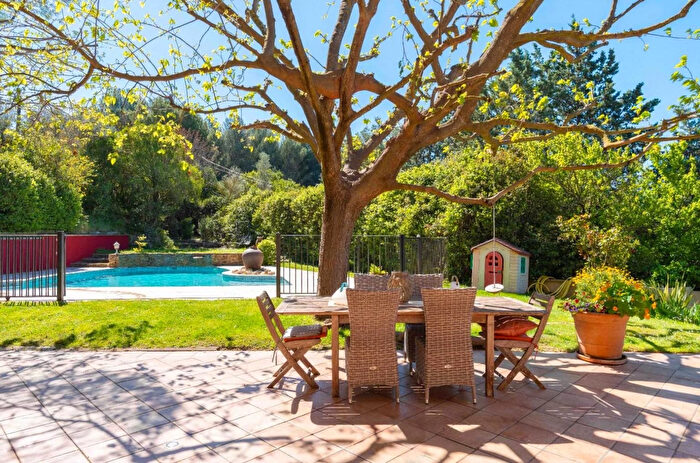 Maison à vendre - Marseille er , Belsunce - 4 pièces - 3 chambres