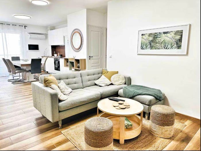 Fleurs-Gambetta, Nice : Appartement 4 pièces à louer