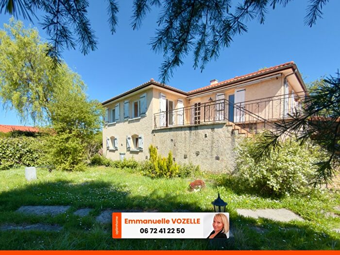 Maison à vendre - Chavaroux - 9 pièces - 7 chambres