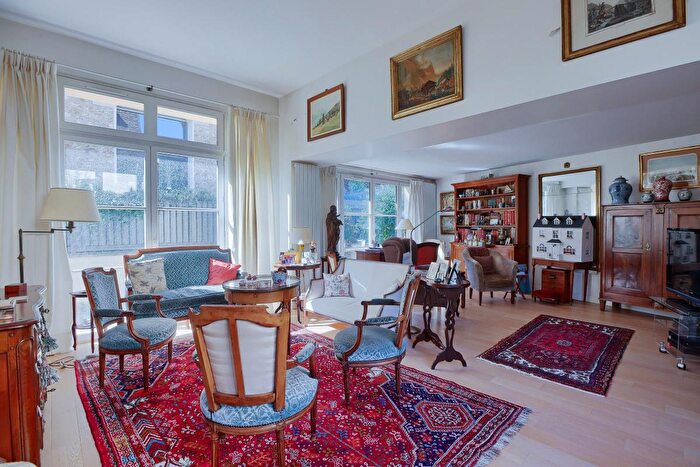 Versailles, Clagny Glatigny : Maison 5 pièces à vendre
