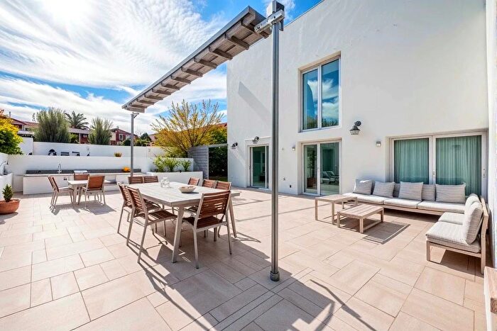 Stains, Les Trois Rivières : Appartement 4 pièces à vendre