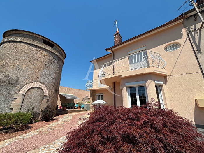 Maison 8 pièces à Fourchambault, à vendre
