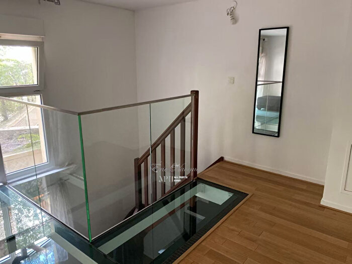 Appartement à vendre - Courbevoie - 2 pièces - 1 chambre