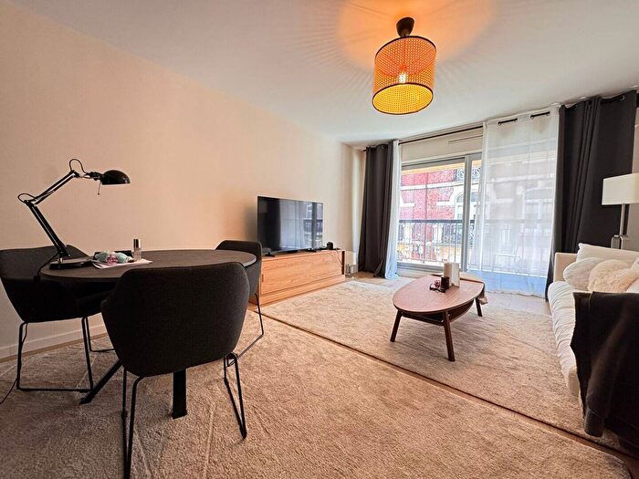 Vauban Esquermes, Lille : Appartement 3 pièces à louer