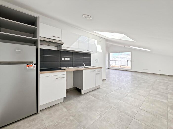 Appartement à louer - Eaunes - 3 pièces - 2 chambres