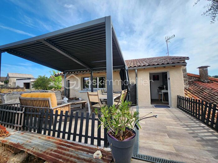 Curzay-sur-Vonne : Maison 6 pièces à vendre