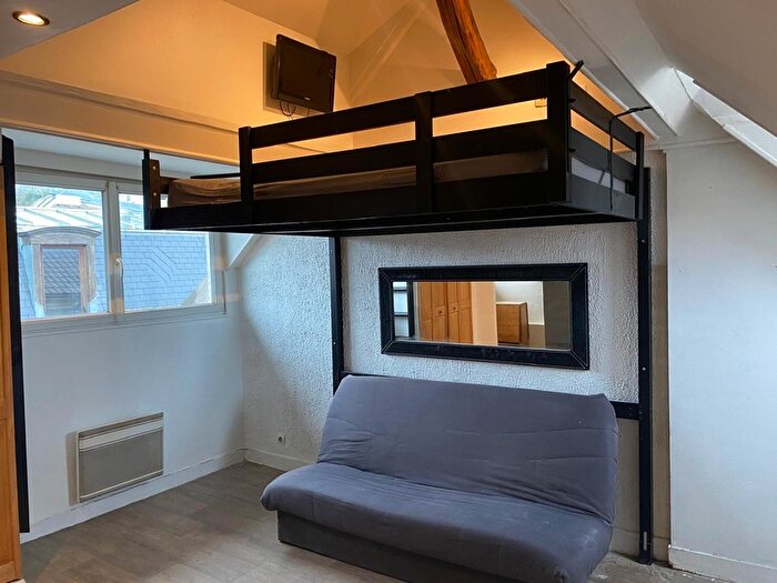 Appartement à vendre - Pontoise, Centre-ville - 1 pièce