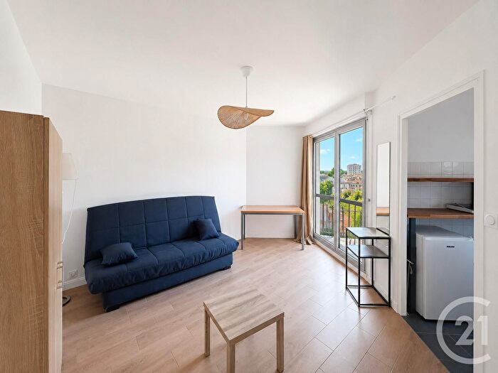 Orléans, Faubourg Saint-Jean - Appartement 1 pièce à louer
