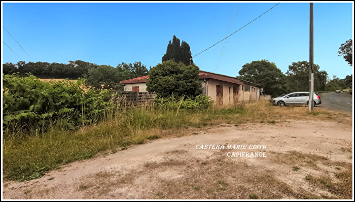 Maison 8 pièces à vendre à Pessan