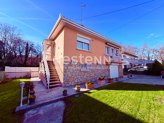 Maison à vendre - Pamiers, Lafitte, Les Usines, Jeu du Mail, La Plaine - 6 pièces - 3 chambres