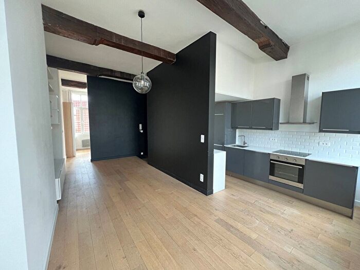 Appartement à louer - Vieux Lille - 2 pièces - 1 chambre