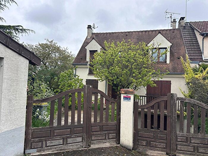 Maison à louer - Réveil Matin, Houilles - 5 pièces - 3 chambres