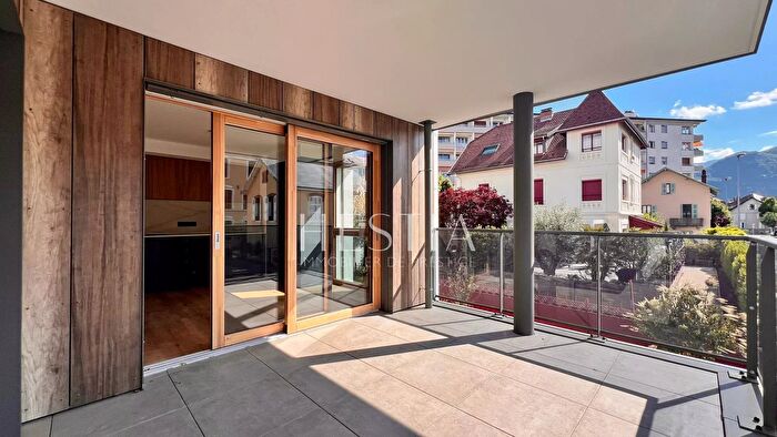Appartement 4 pièces à vendre à Annecy, Parmelan, Albigny