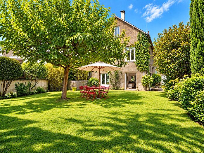 Maison 8 pièces à vendre - Nantes, Saint-Clément, Jardin des plantes, Caserne Lamoricière