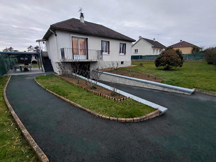 Maisons à vendre et appartements à louer - 3