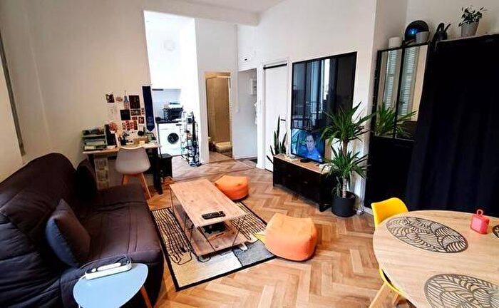 Appartement à louer - Marseille ème arrondissement - 2 pièces - 1 chambre