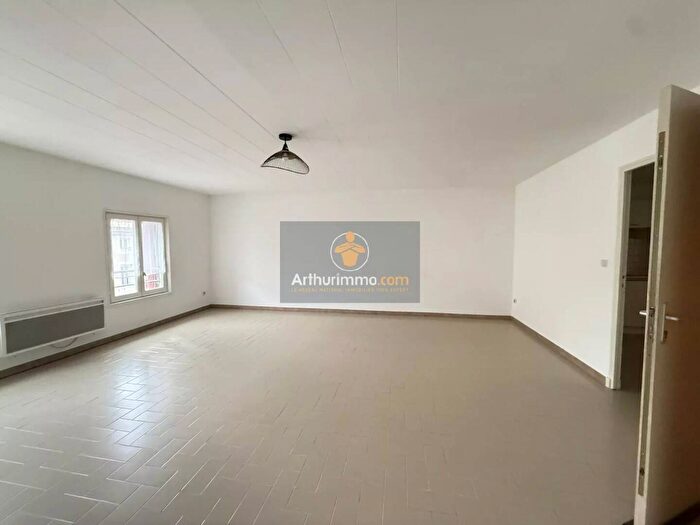 Appartement à louer - Nord, Apt - 3 pièces - 2 chambres