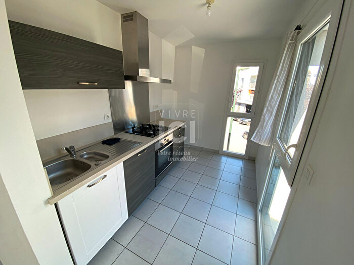 Appartement 3 pièces à Carquefou, Centre-ville, Charbonneau, Châteaubriand, Bois Saint-Lys, à louer